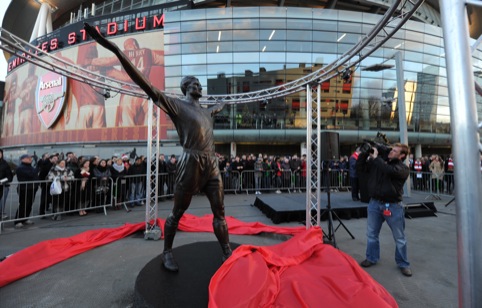 Statue De Tony Adams