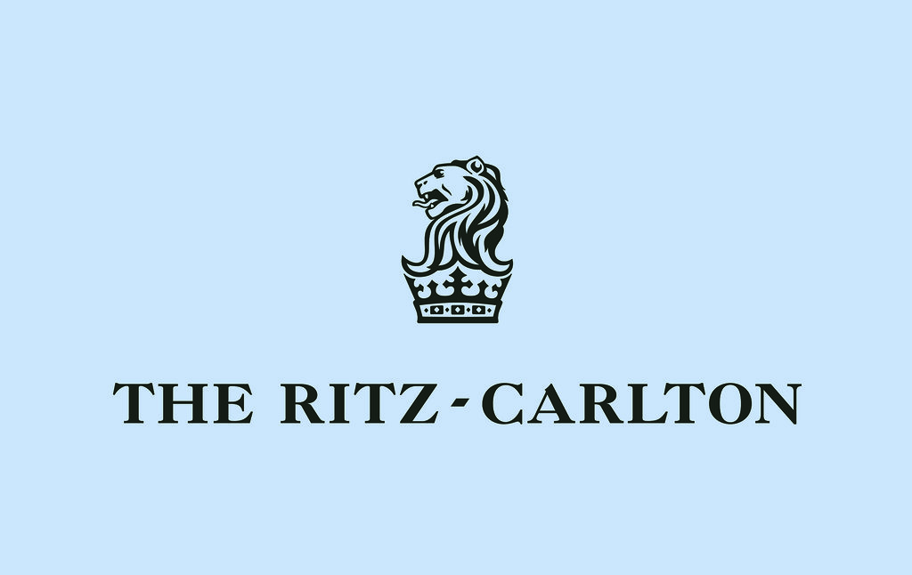 Logotipo De Carlton Ritz