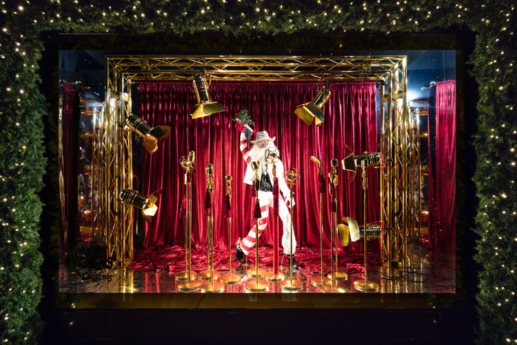 From light-up pianos giant cakes, it’s this year’s Christmas windows ...