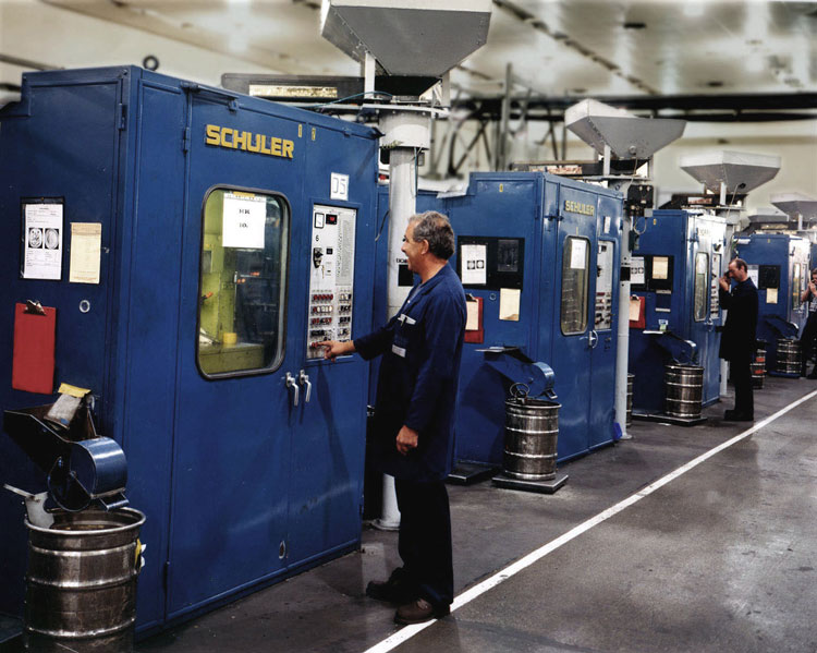 In-house design teams: how does the Royal Mint design new coins ...