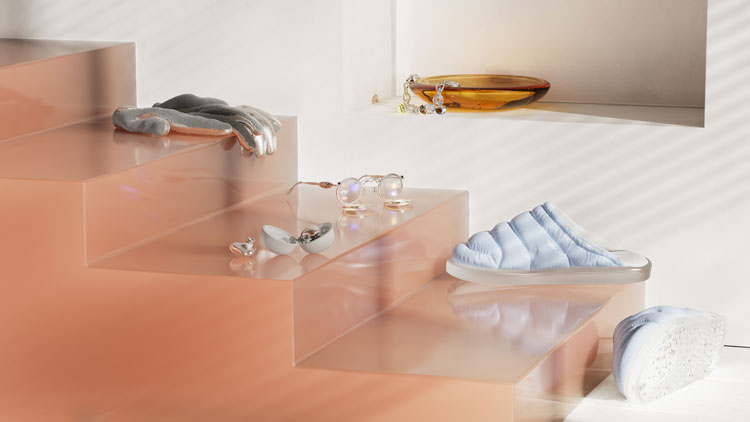 These wearable design concepts predict the future of digital life ...