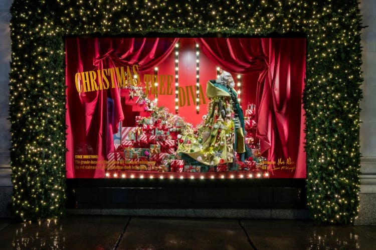 Christmas window displays 2023: festive theatre and classic winter ...