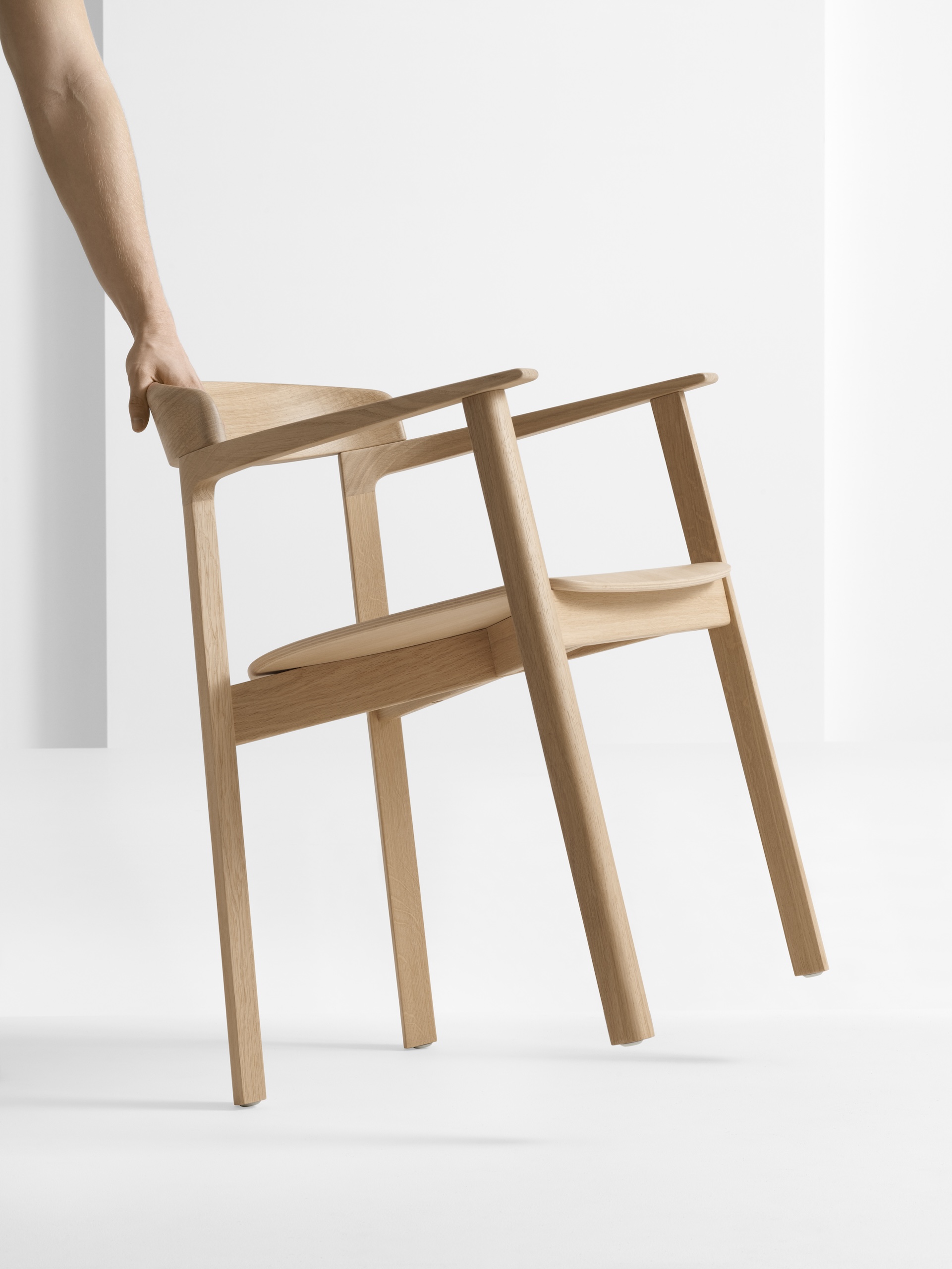Samuel Wilkinson embraces “industrialised craft” in Yõso chair - Design Week