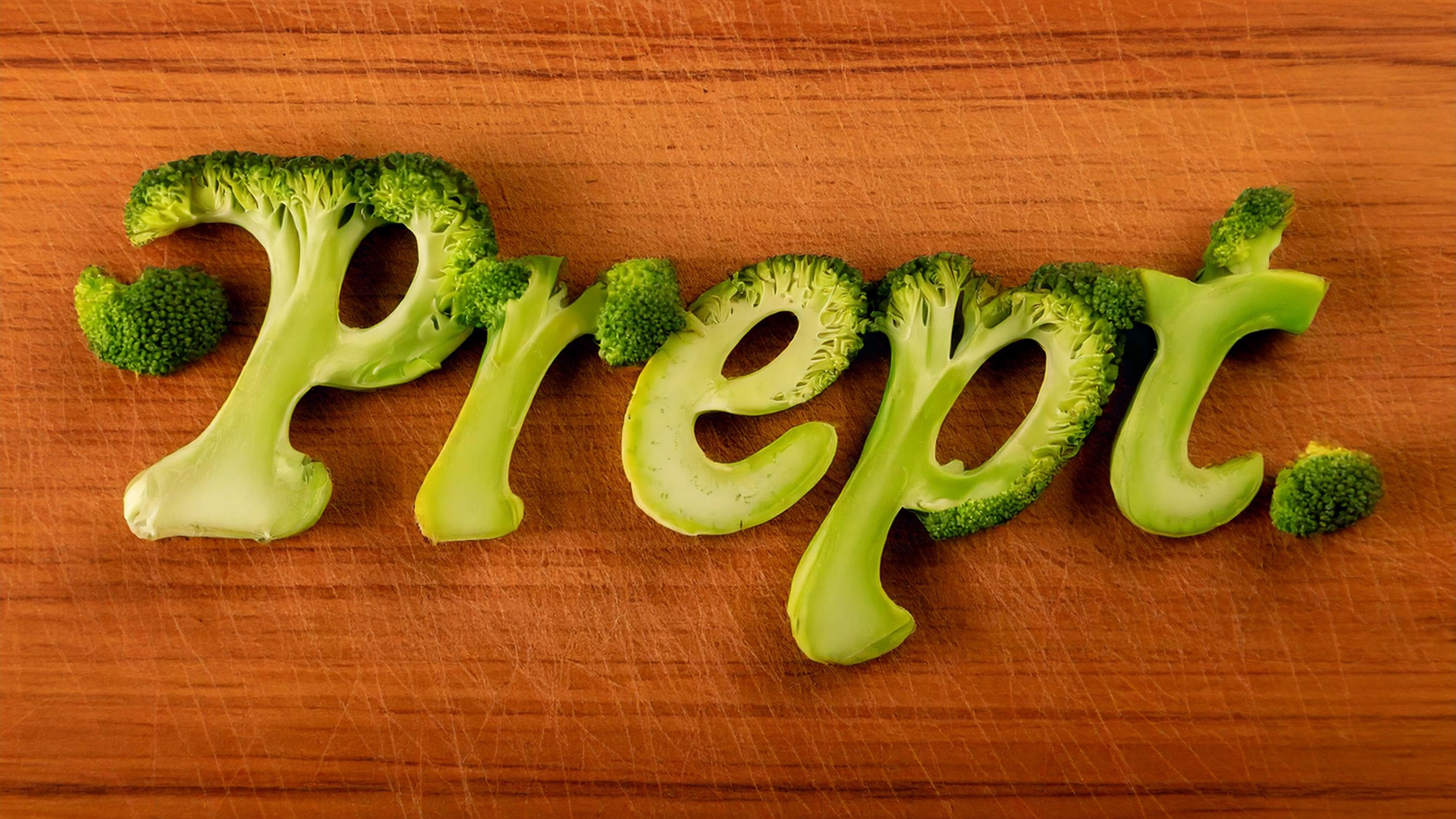 Renault unveils new geometric logo in “timeless” rebrand - Design Week