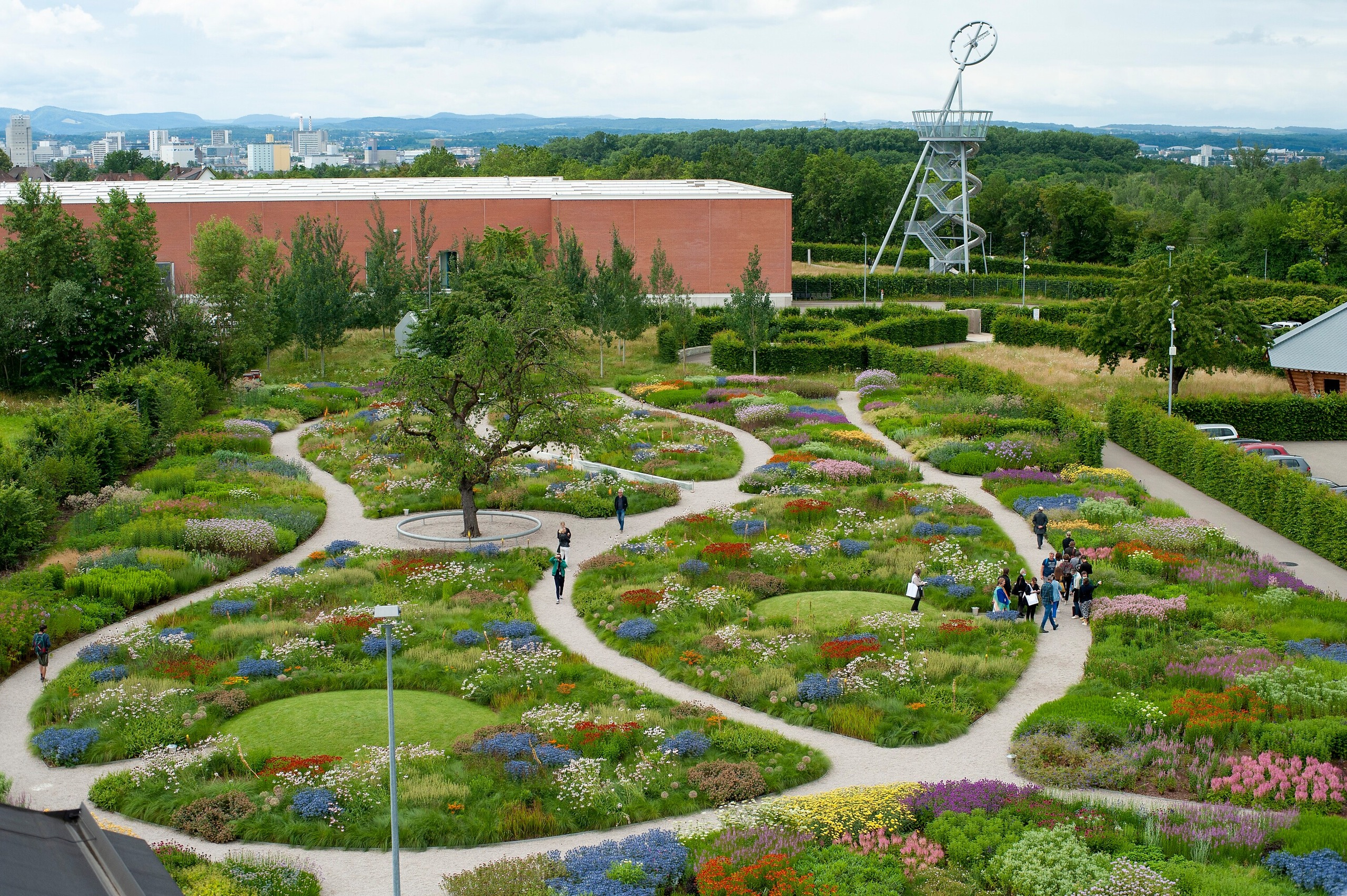 Tesco overhauls its cafe design - Design Week