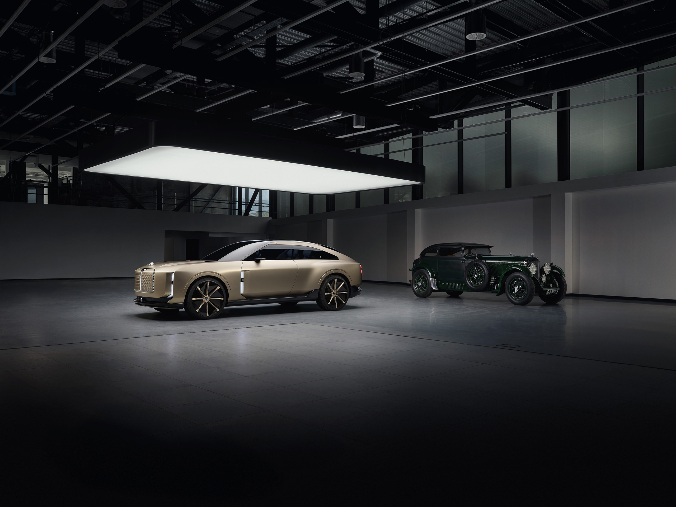 Bentley doubles down on design with new logo, concept car and design ...